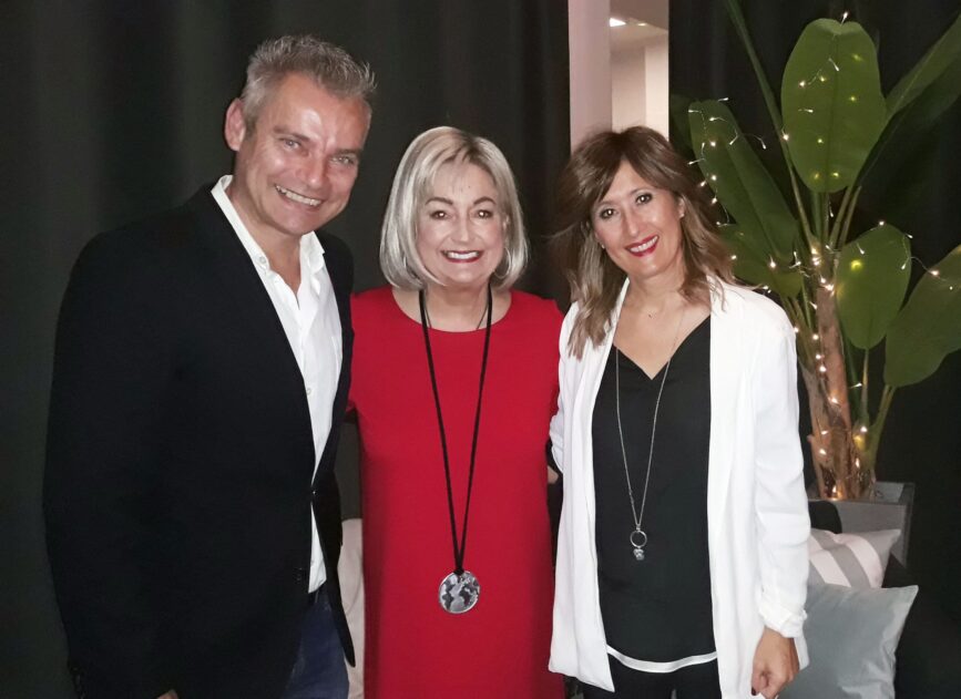 NOSOTROS - HOME STAGING VIRTUAL Y RENDERS 3D para Arquitectura e ...